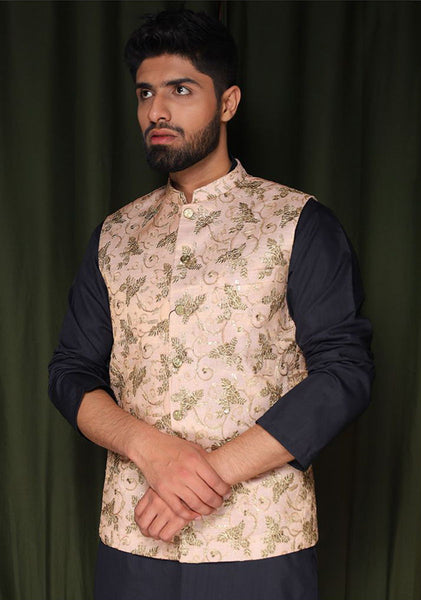 Amir Adnan – Amir Adnan